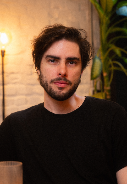 Sobre Nós - Nathan Bakker